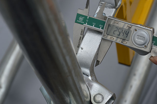 Spring Ladder Access Operated Scaffolding Safety Gate from China ...